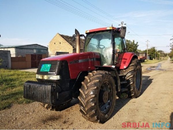 Prodajem traktor CASE IH MX285