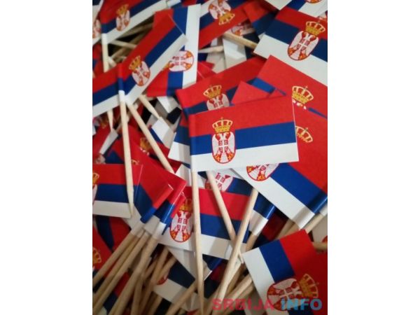 Reklamne cackalice i zastavice