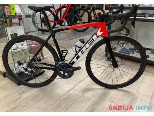 TREK EMONDA SL 6 PRO DISC ROAD BIKE 2021