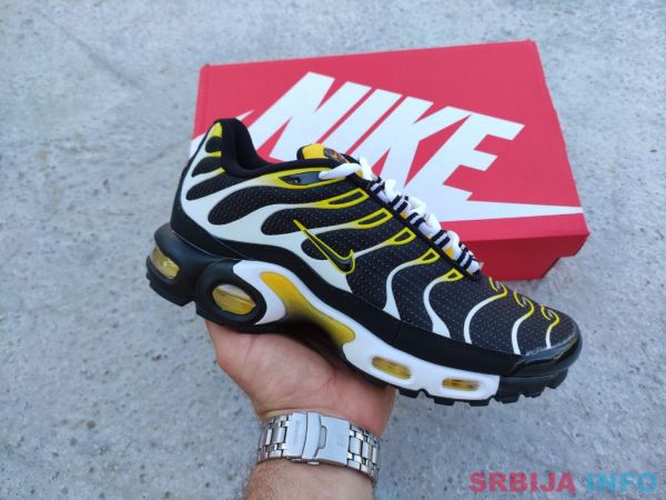 Nike Air Max Plus Tour Yellow