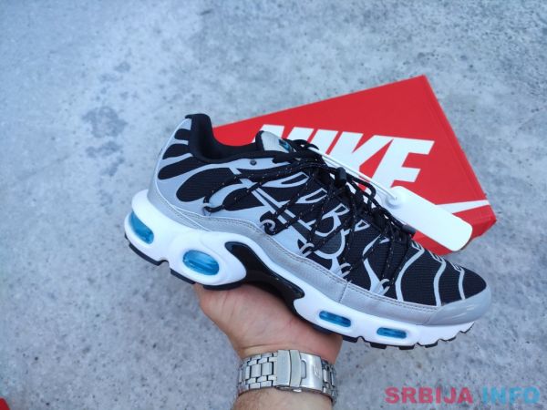 Nike Air Max Plus Lace Toogle