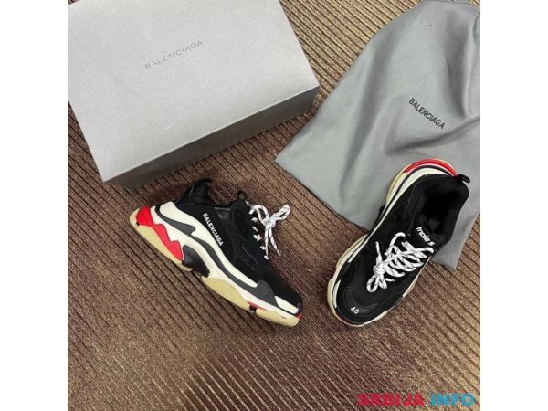 Balenciaga Triple S patike