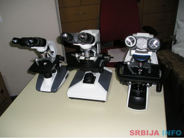 Binokularni mikroskopi