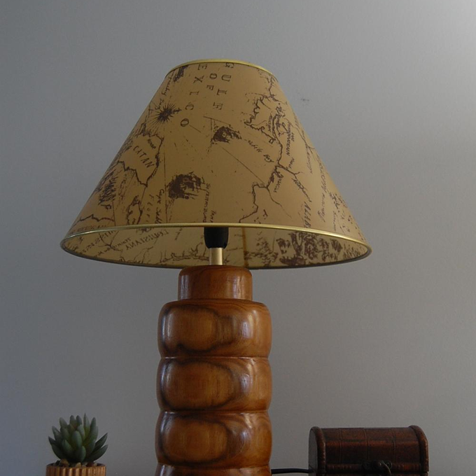 Stona drvena lampa-Kantri
