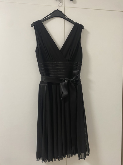 Crna elegantna haljina