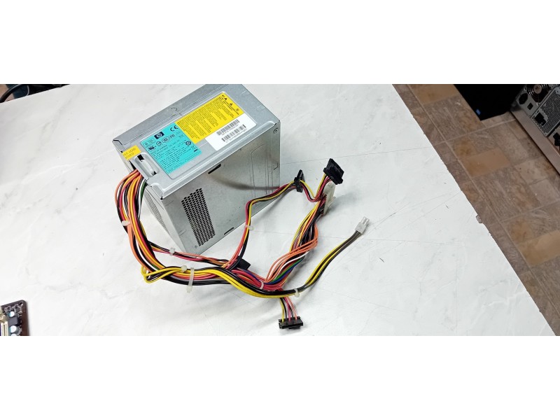 napajanje 300w hp ispravno pin24+4,4sata