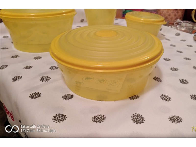 Tupperware Posuda Luna fleksi poklopac 1,4l