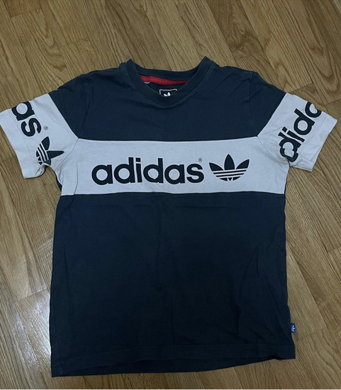 Original zenska adidas majica