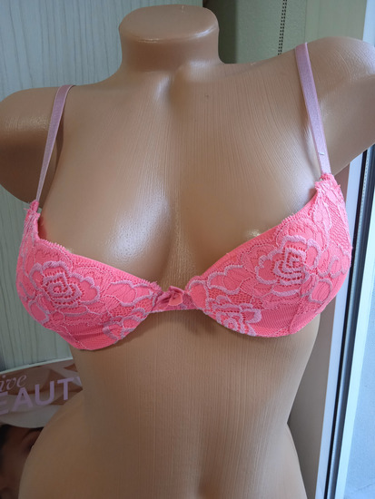 Roze cipkani brushalter push up 70A