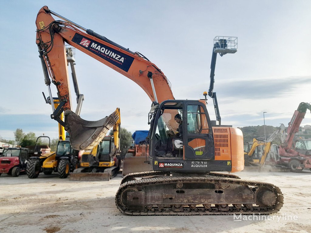 Doosan DX235LCR bager guseničar