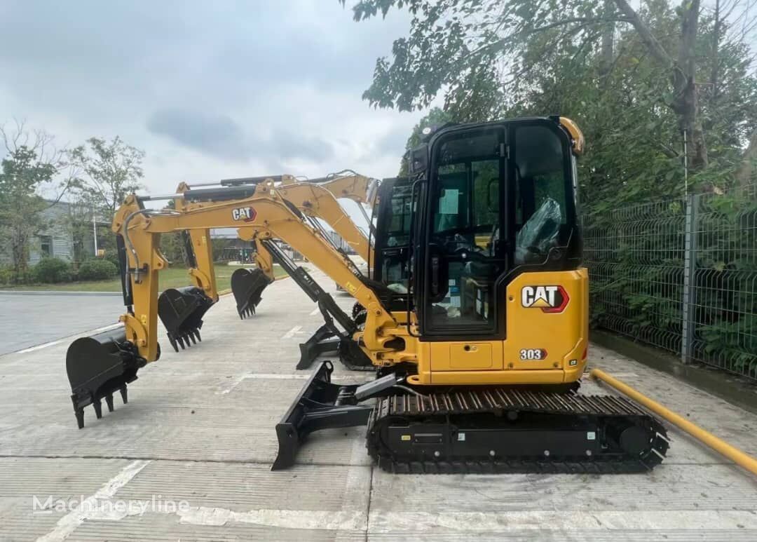 Novi Caterpillar 303.5 mini bager