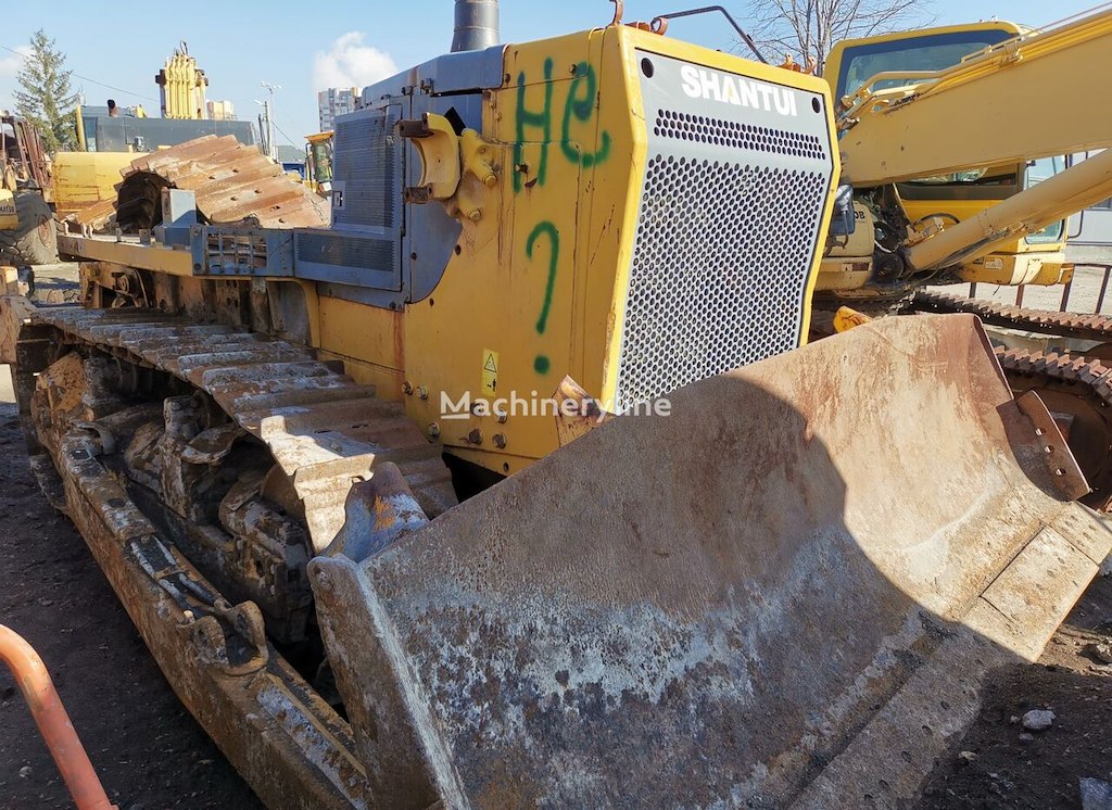 Shantui SD 22 buldožer po rezervnim delovima