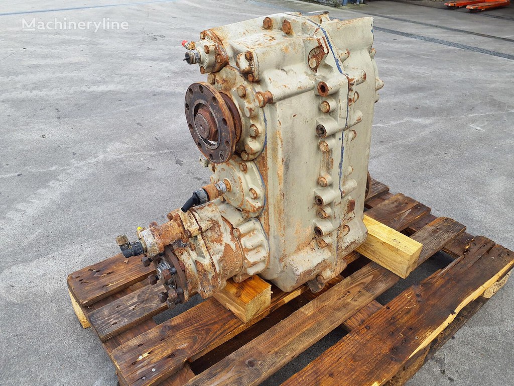 Transfer case Krupp Krupp 70 GMT Transfer case za Krupp 70 GMT autodizalice