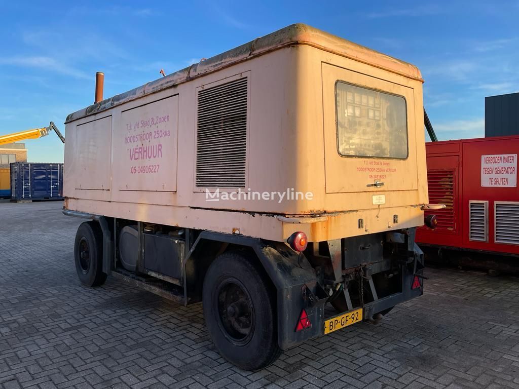 Deutz F12M 716 Bredenoord AEG 250 kVA Silent generatorset op aanhanger diesel generator