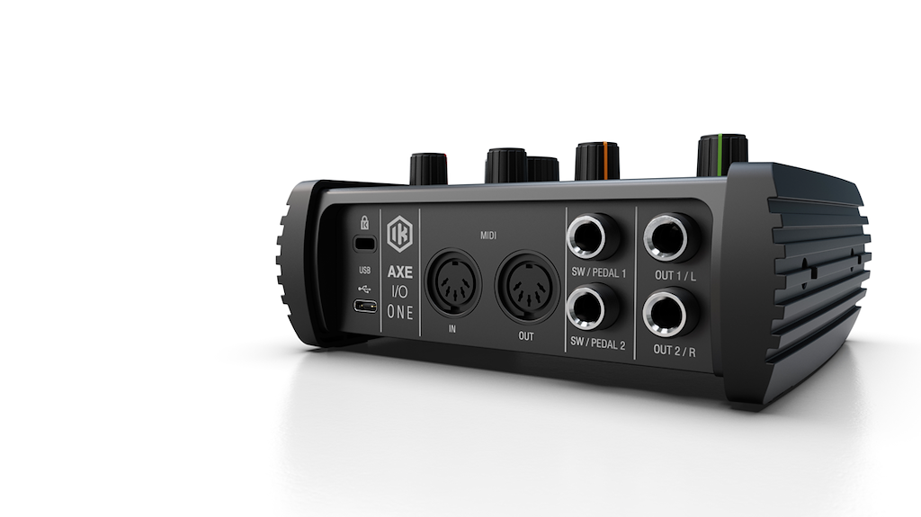 IK Multimedia AXE I/O One audio interfejs