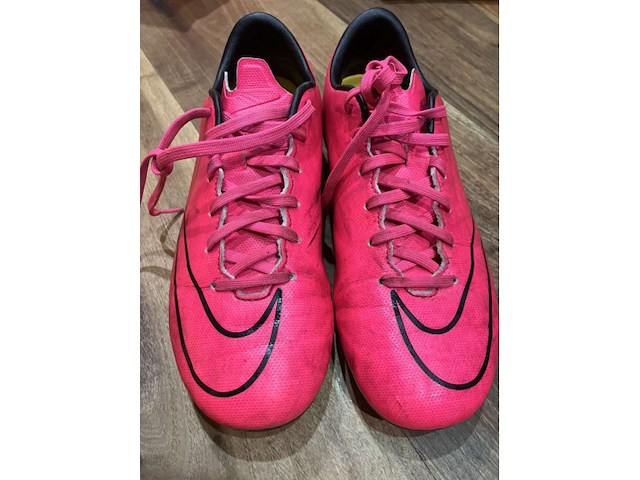 Roze Nike kopačke