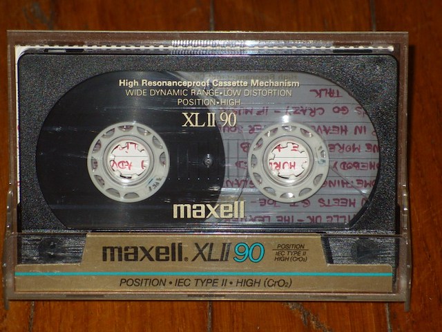 MAXELL XL II 90 (DVE KASETE)