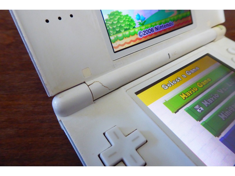 DS Lite Nintendo konzola