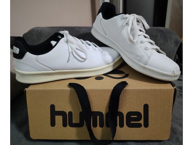 Patike Hummel 40