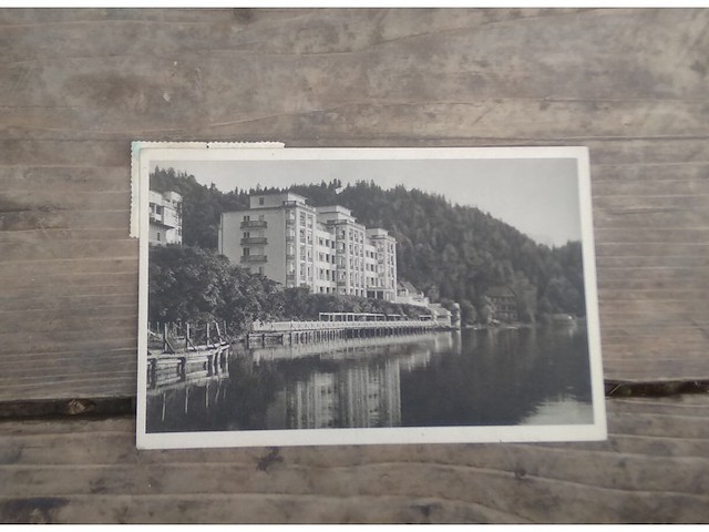 RAZGLEDNICA VELDES BLED 1946