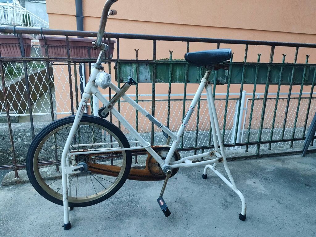 Unis Sobni Bicikl Trenazer SNIZENOO Povoljno jugoslovenski