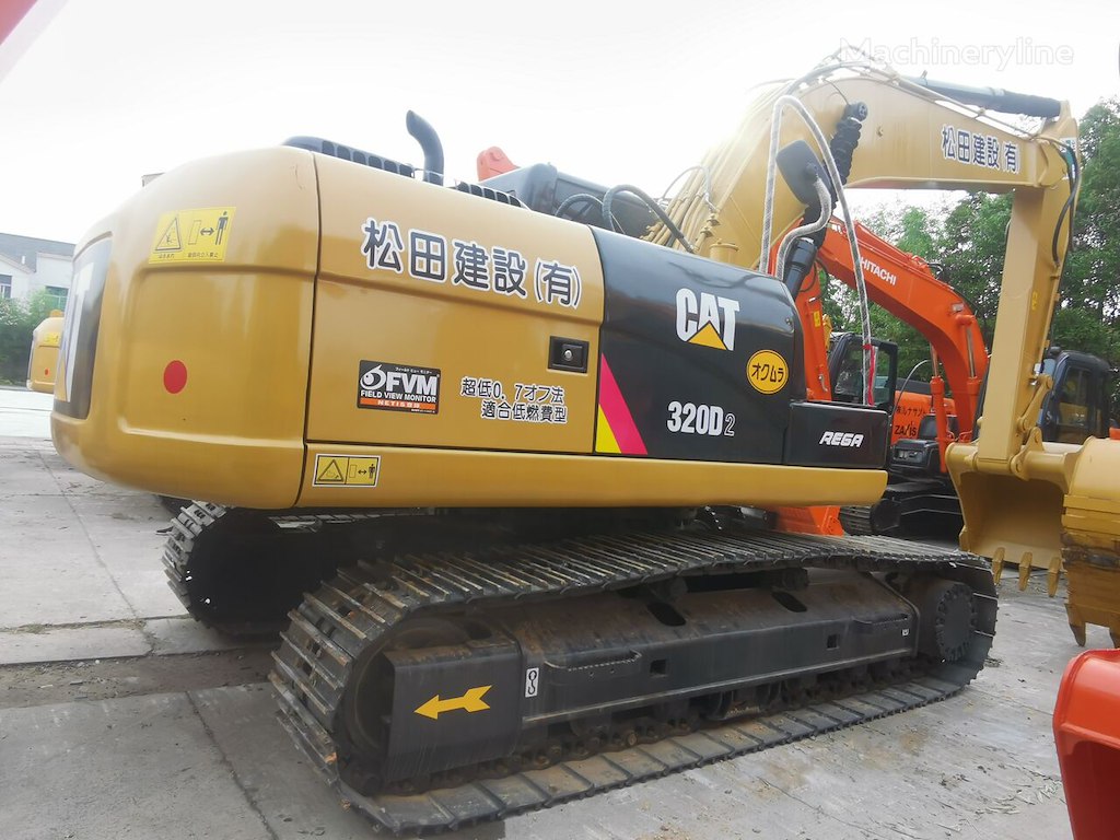 Caterpillar 320D2 bager guseničar