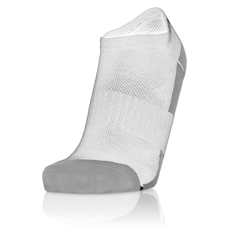 STRIVE MULTISPORT INVISIBLE SOCKS WHT XL