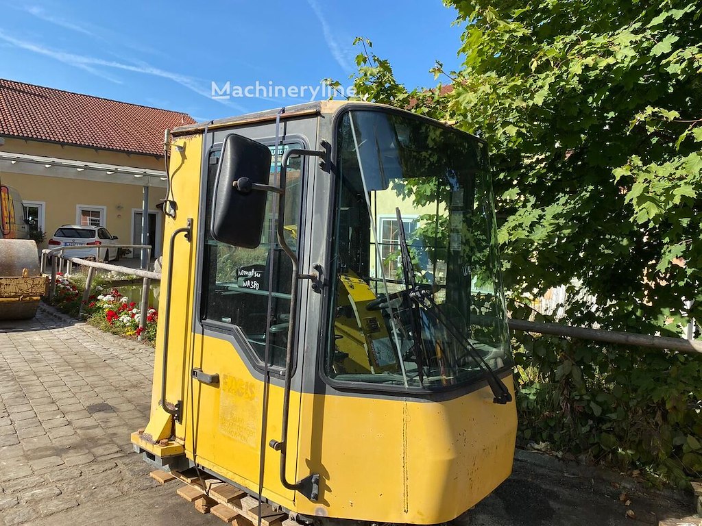 Kabina za Komatsu WA 380 prednjeg utovarivača