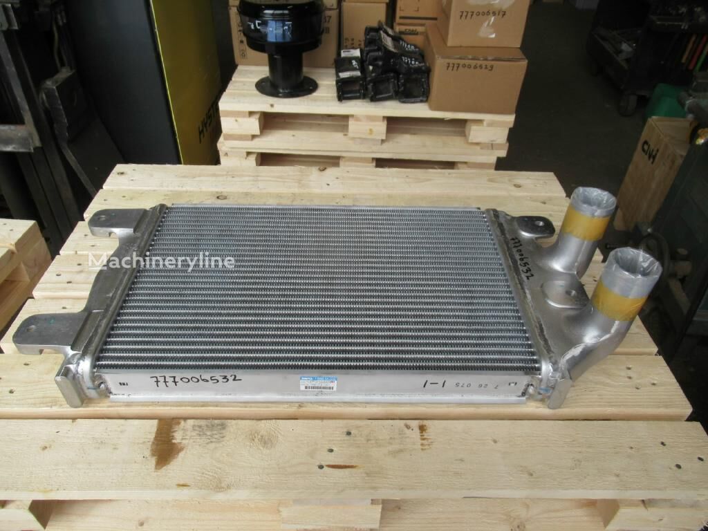 CNH YM05P00009S003 radijator za hlađenje motora za E165 E175 E195 RH5.6 RHPLUS bagera