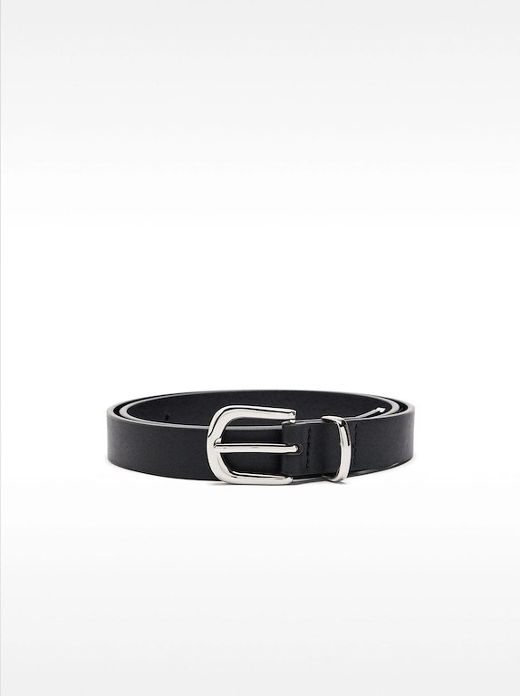 Plain belt with buckle