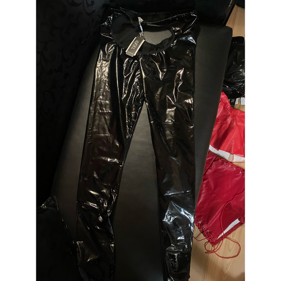 Fetish PVC pantalone sa otvorima