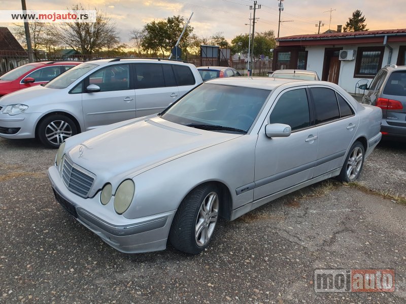 Mercedes E 220 2.2 cdi