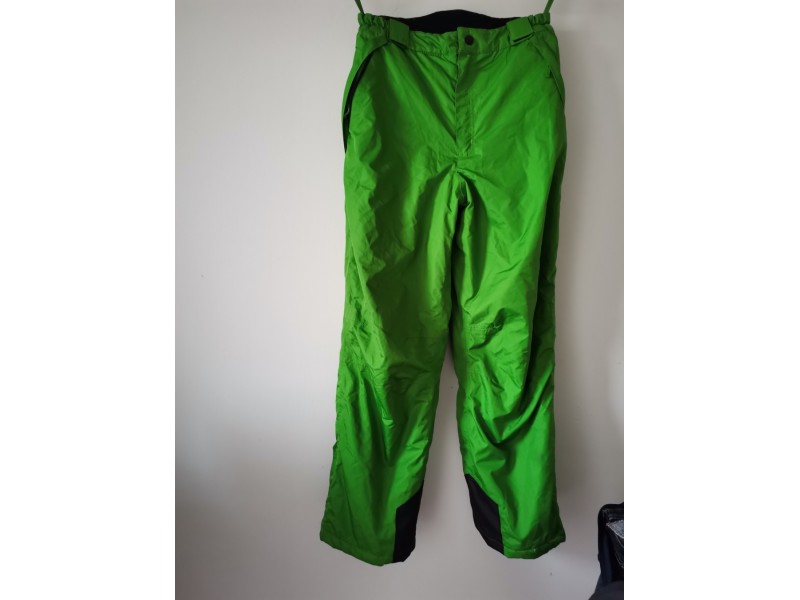 Nove ski pantalone vel 152 može i XS