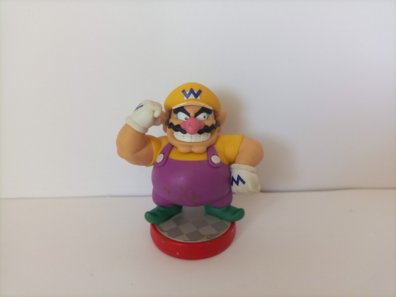 Nintendo Wario amiibo (SM Series) - Nintendo Wii U