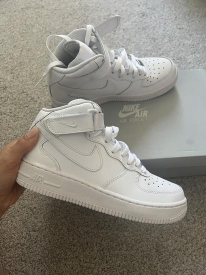 Air Force 1 Mid 38 NOVE