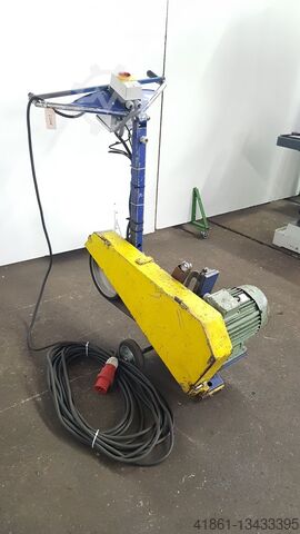 Mobilni metalni pojas sander
KMU MFBS 75