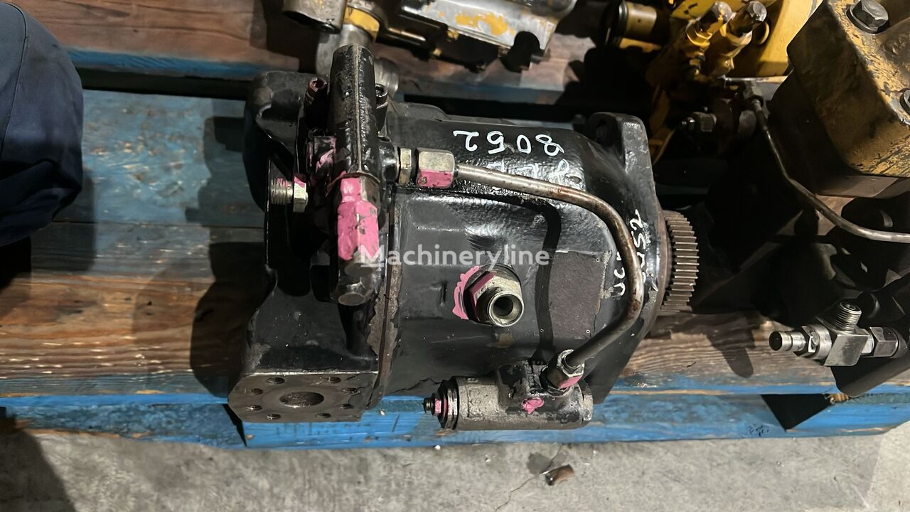 Vand pompa hidraulica Jcb 8052 rezervni deo za mini bagera