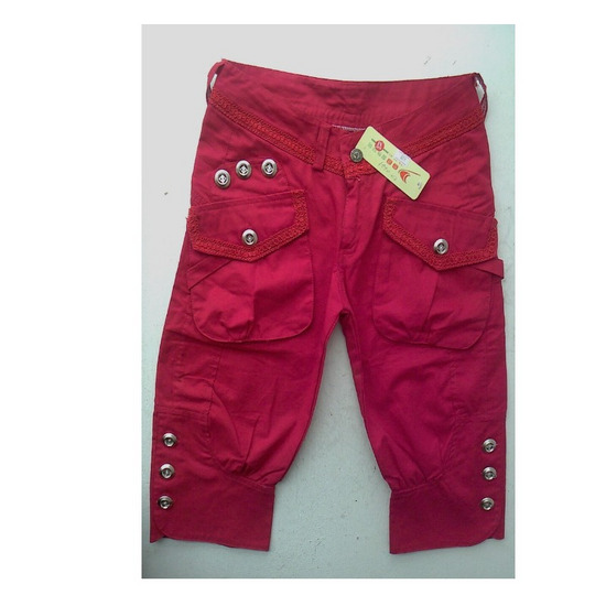 crvene pantalone tri četvrti za 10-12 g