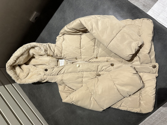 Zimska jakna Zara
