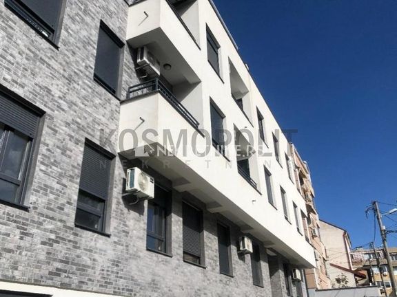 Zvezdara, Cvetkova pijaca, Ljube Davidovića, Lokal, 78m2, 95000 EUR