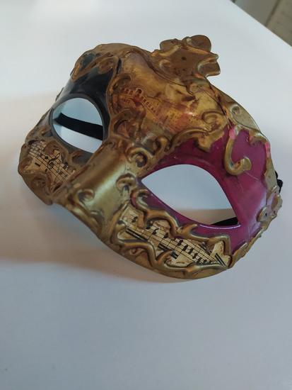 Maska iz Venecije