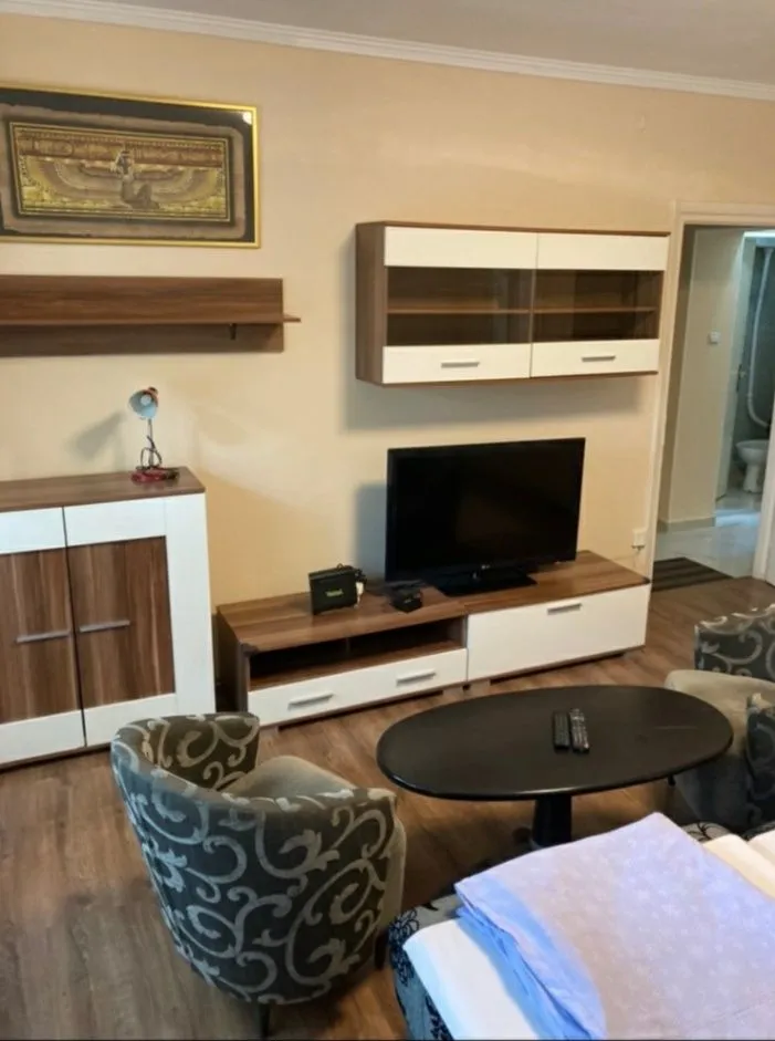 Izdavanje, dvosoban stan, 60m2, Spens, Novi Sad, Novi Sad