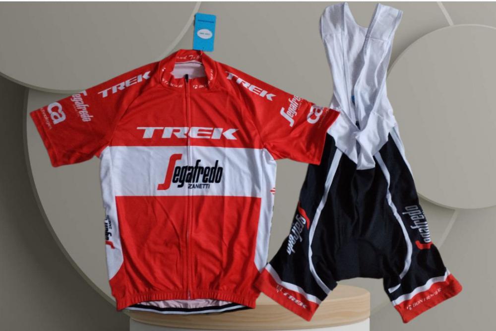 TREK komplet biciklisticki dres sorc sorts 19D gel