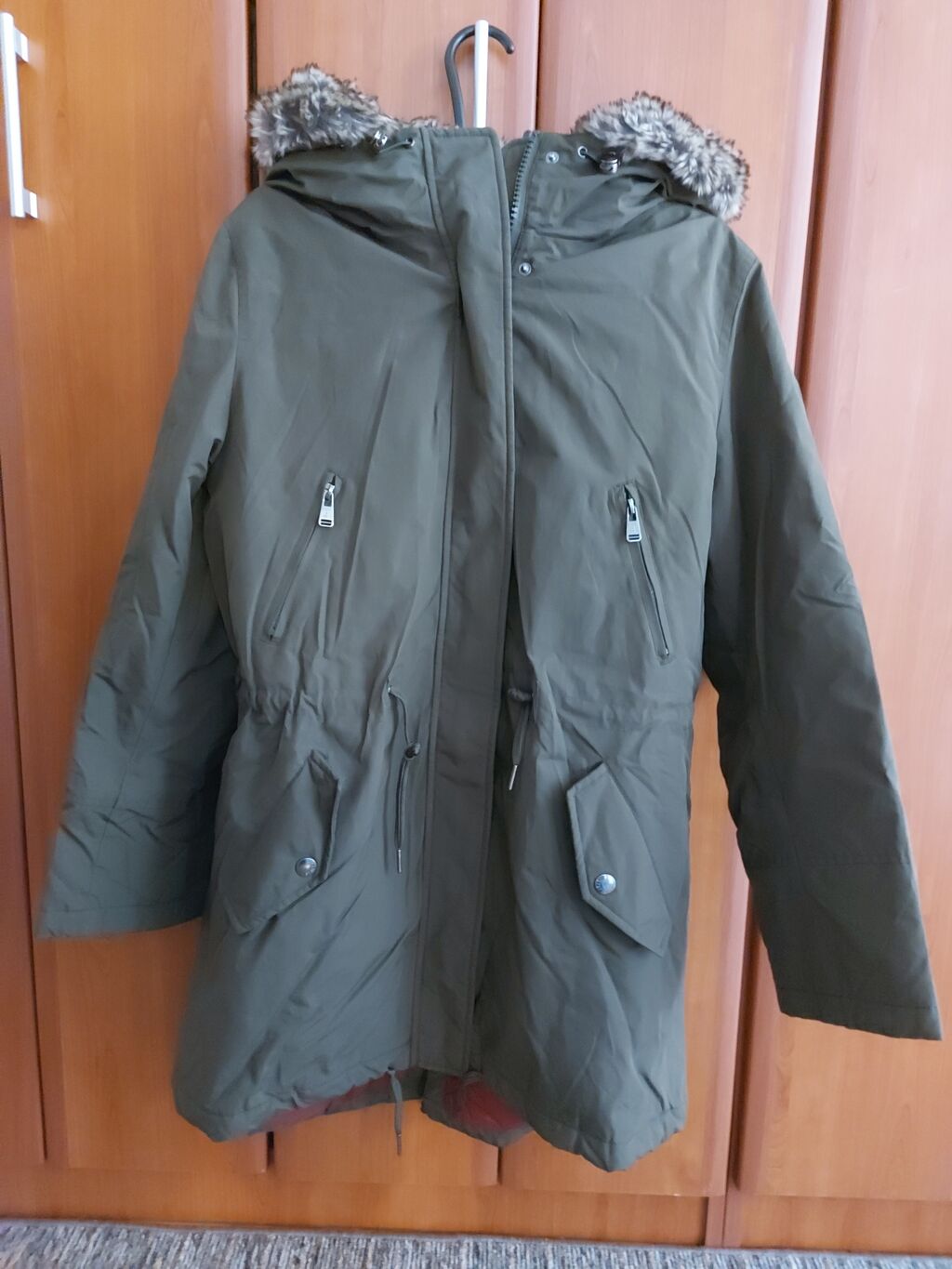 Zimska jakna za dame, XL veličina, tamnozelena s kapuljačom i