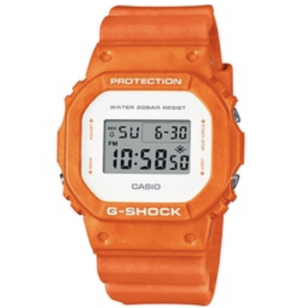 CASIO G-SHOCK DW-5600WS-4