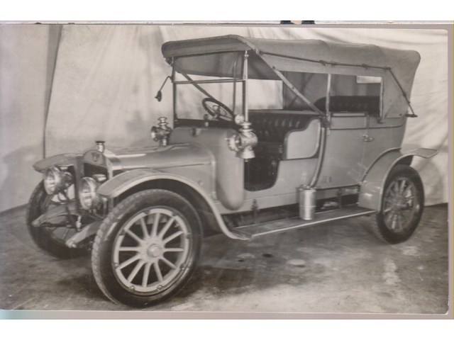 AUSTIN 18/24 h.p. PHAETON, 1910 / Museum Birgmingham 66