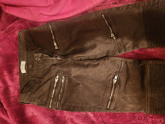 Maslinaste pantalone S-36
