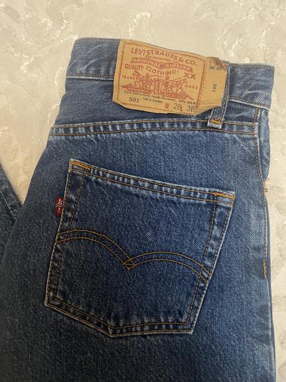 Levis 501 farmerice kao novo tamne