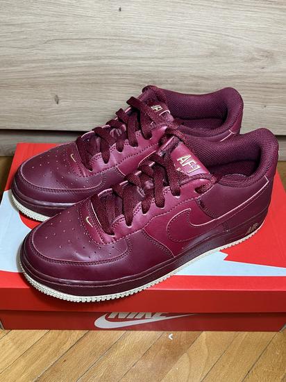 Patike Nike Air Force 1 br.39