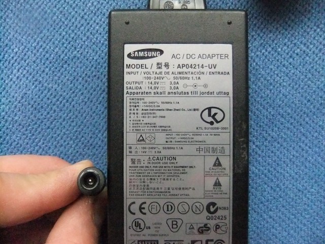 Samsung adapter 14V 3A ORIGINAL + GARANCIJA!